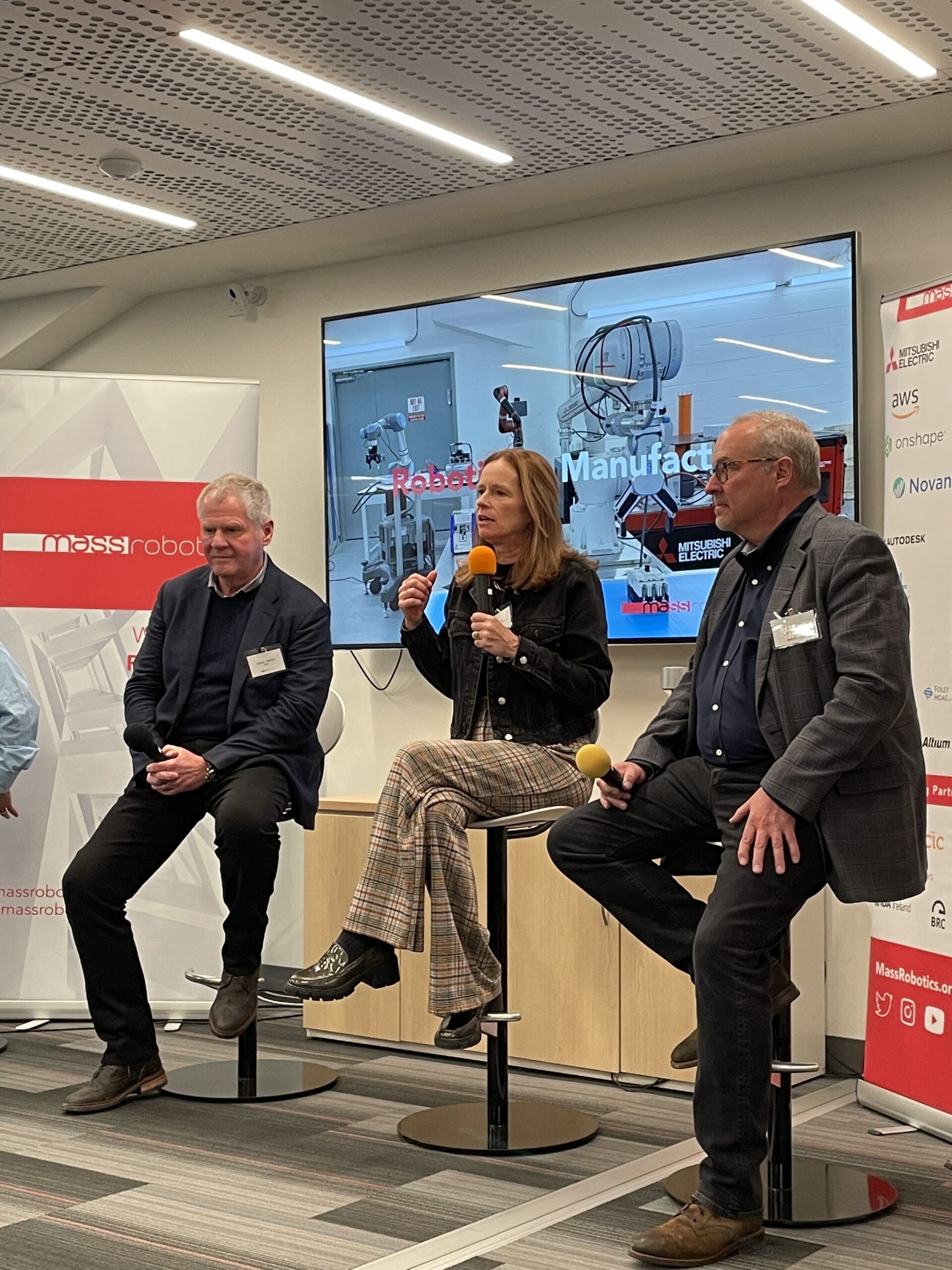 MassRobotics hosted a Robotics in Manufacturing in-person event - MassRobotics